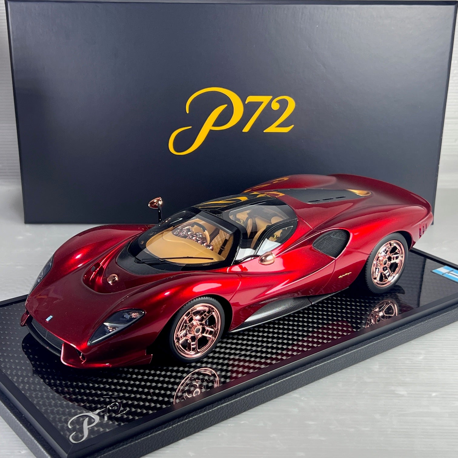 Pre-order Peako De Tomaso P72 Red, Carbon Base - Limited 100 pcs – The ...